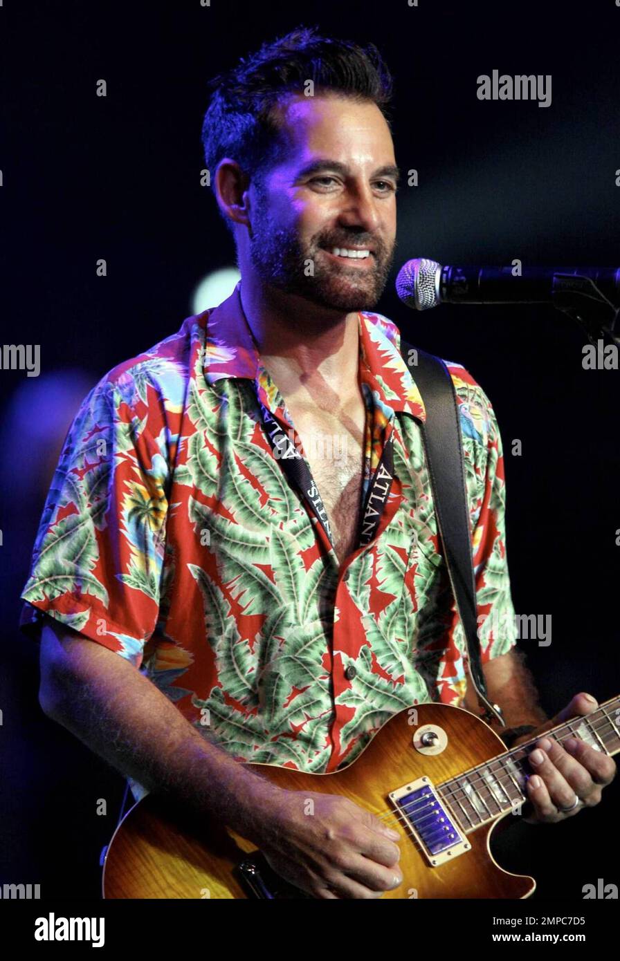 Jesse Spencer, Adrian Pasdar and Louise Griffiths perform in the Band ...