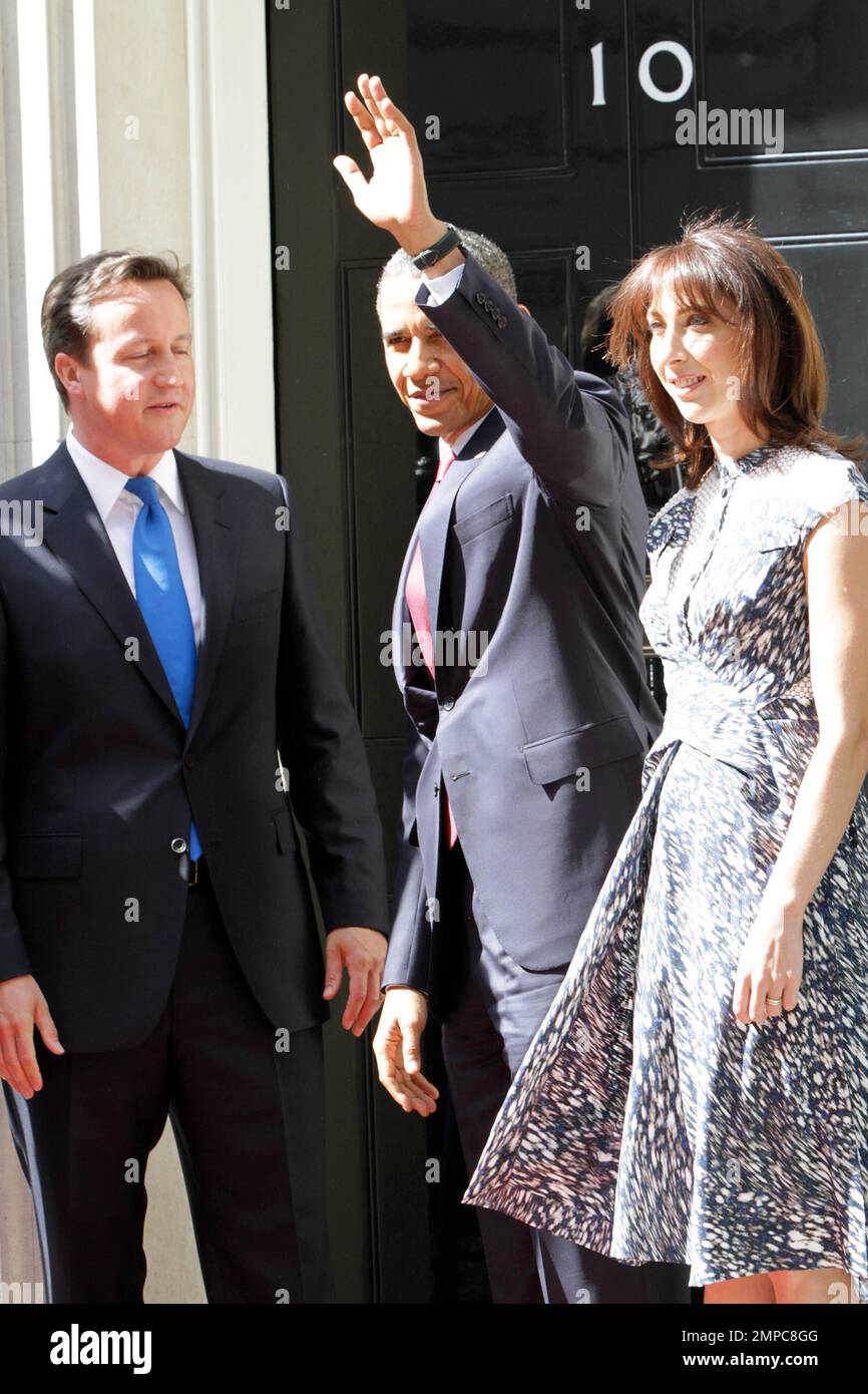 US President Barack Obama and First Lady Michelle Obama meet with ...