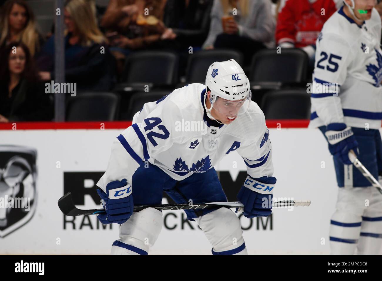 Toronto Maple Leafs center Tyler Bozak (42) in the second period of an ...