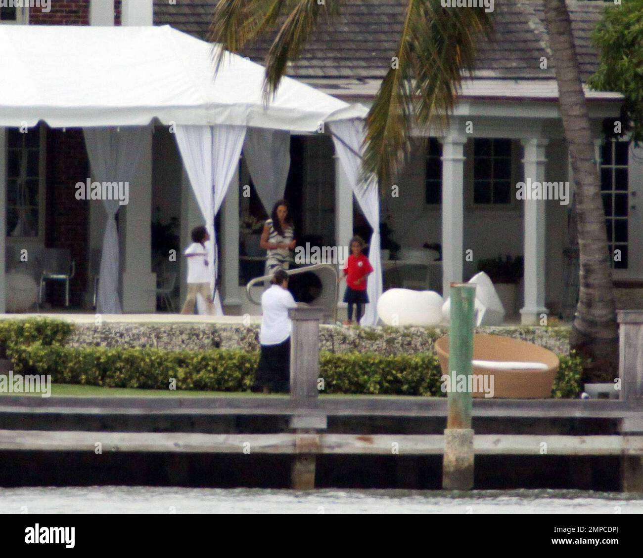 EXCLUSIVE!! Bride and groom to be, Barbara Feltus and Arne Quinze ...