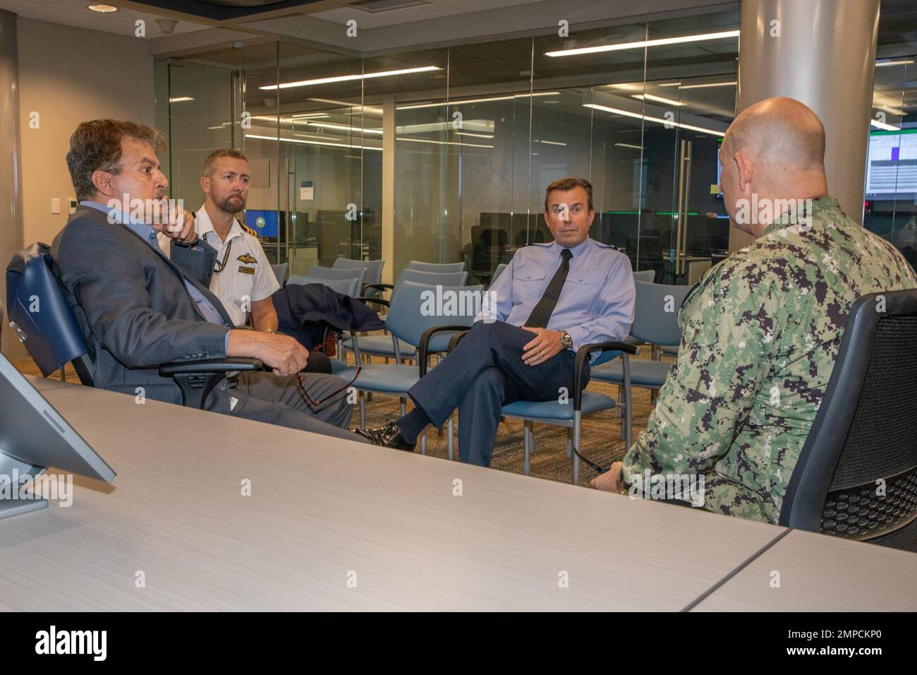 Aog maintenance hi-res stock photography and images - Alamy
