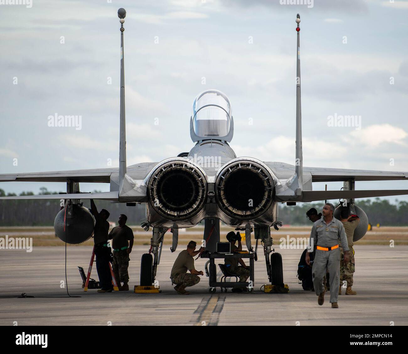 U.S. Airmen with the 159th Fighter Wing, Louisiana Air National Guard ...