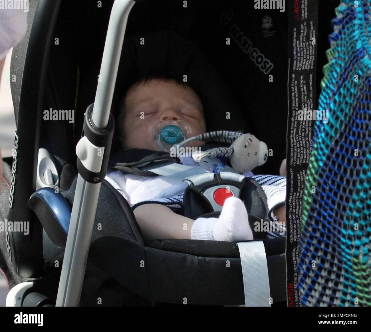 EXCLUSIVE!! Tennis ace Boris Becker walks along Miami Beach boardwalk ...