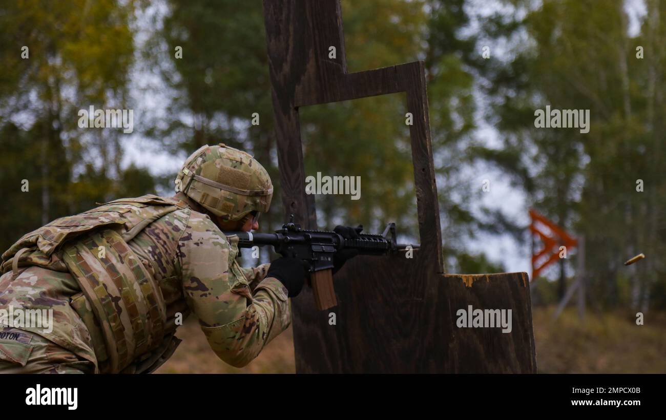 U.S. Army soldier assigned to 3rd Armored Brigade Combat Team, 1st ...