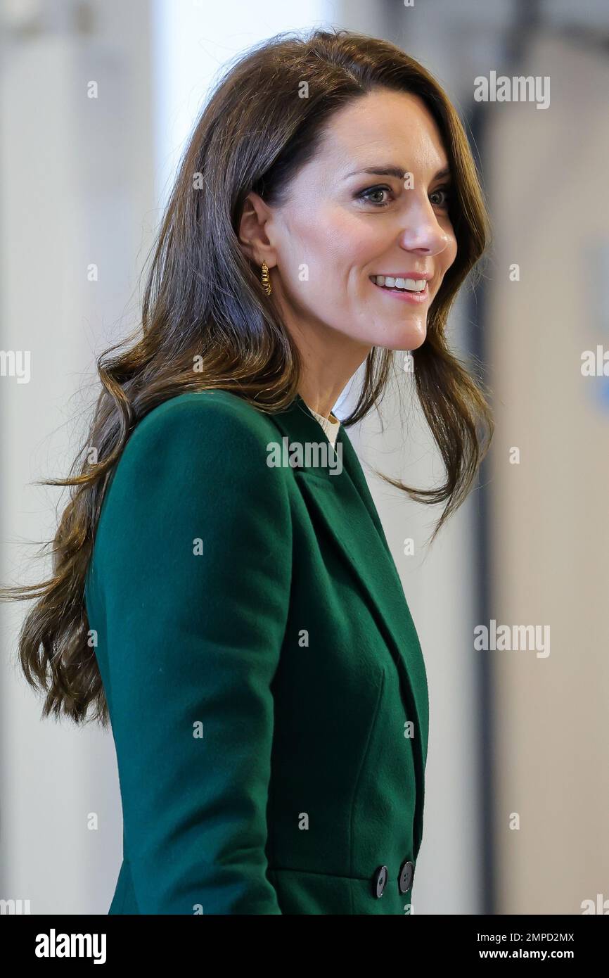 The Princess of Wales smiles during a visit to the University of Leeds ...