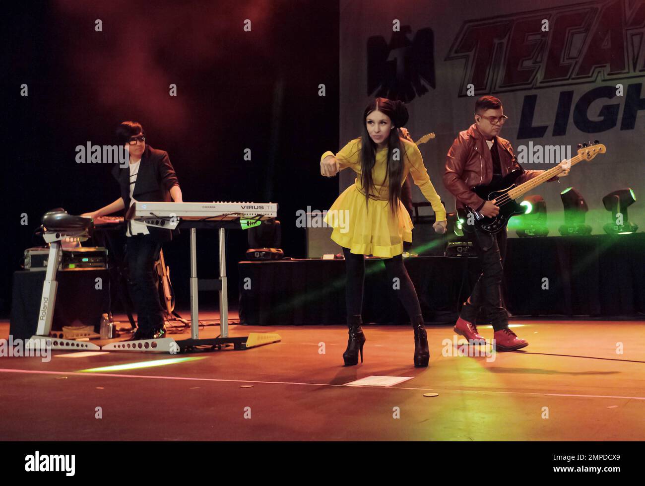 Mexican synthpop band 'Belanova' performed live including their new hit ...