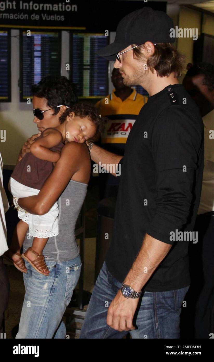 Halle Berry, Gabriel Aubry and daughter Nahla head out of Miami ...
