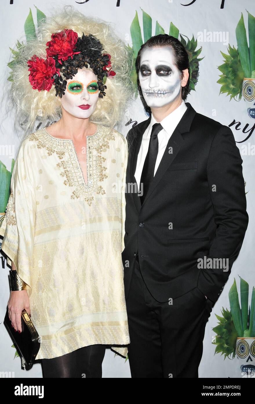 Debra Messing and Daniel Zelman at Bette Midler's New York Restoration ...