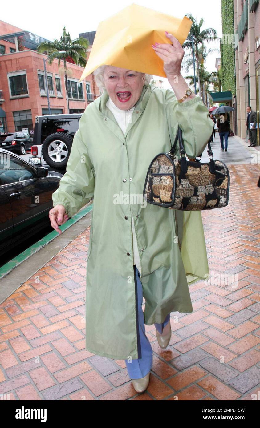 Betty White runs errands in Beverly Hills. The 88-year-old actress ...
