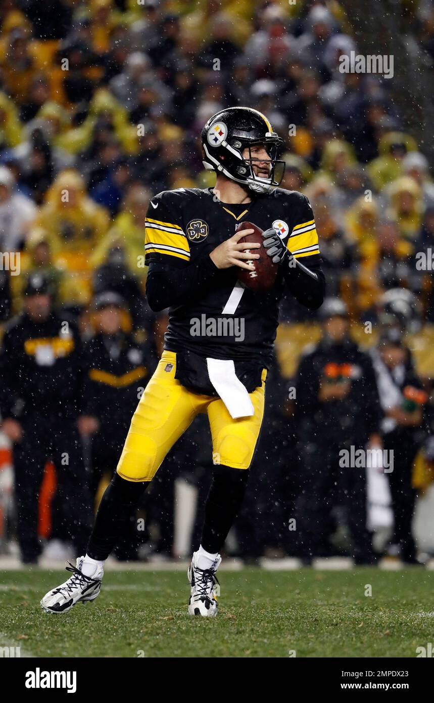 Pittsburgh Steelers quarterback Ben Roethlisberger during an NFL ...