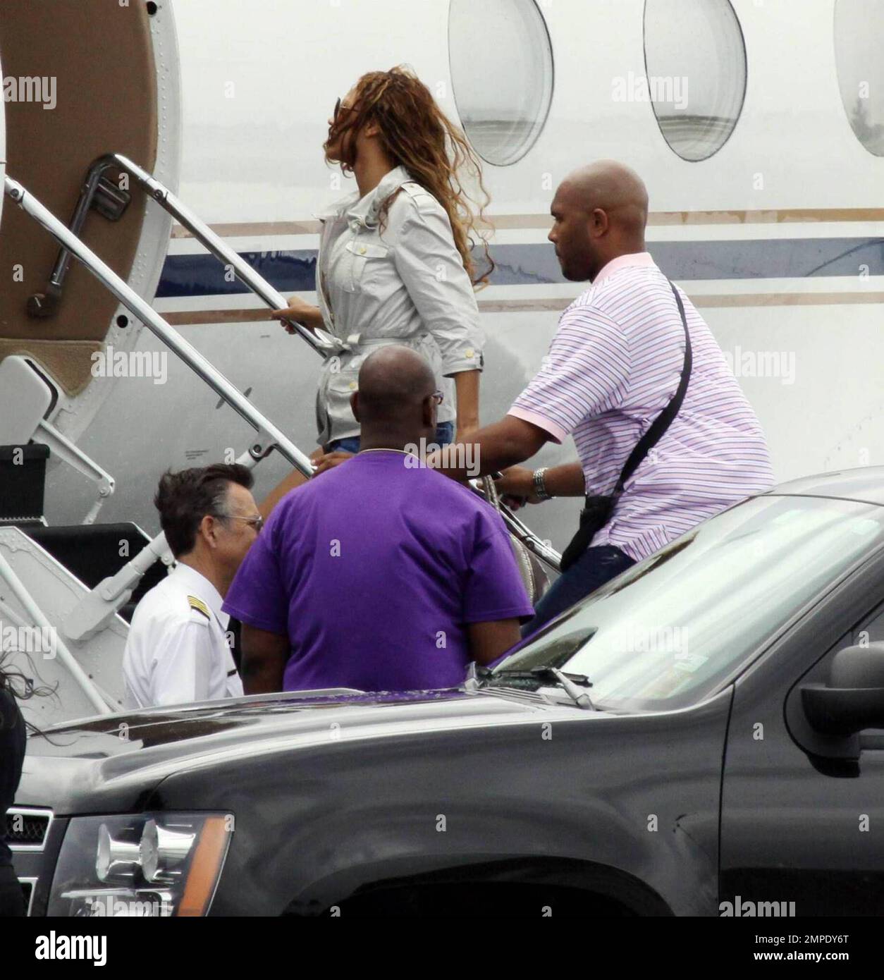Beyonce knowles bodyguard hi-res stock photography and images - Alamy