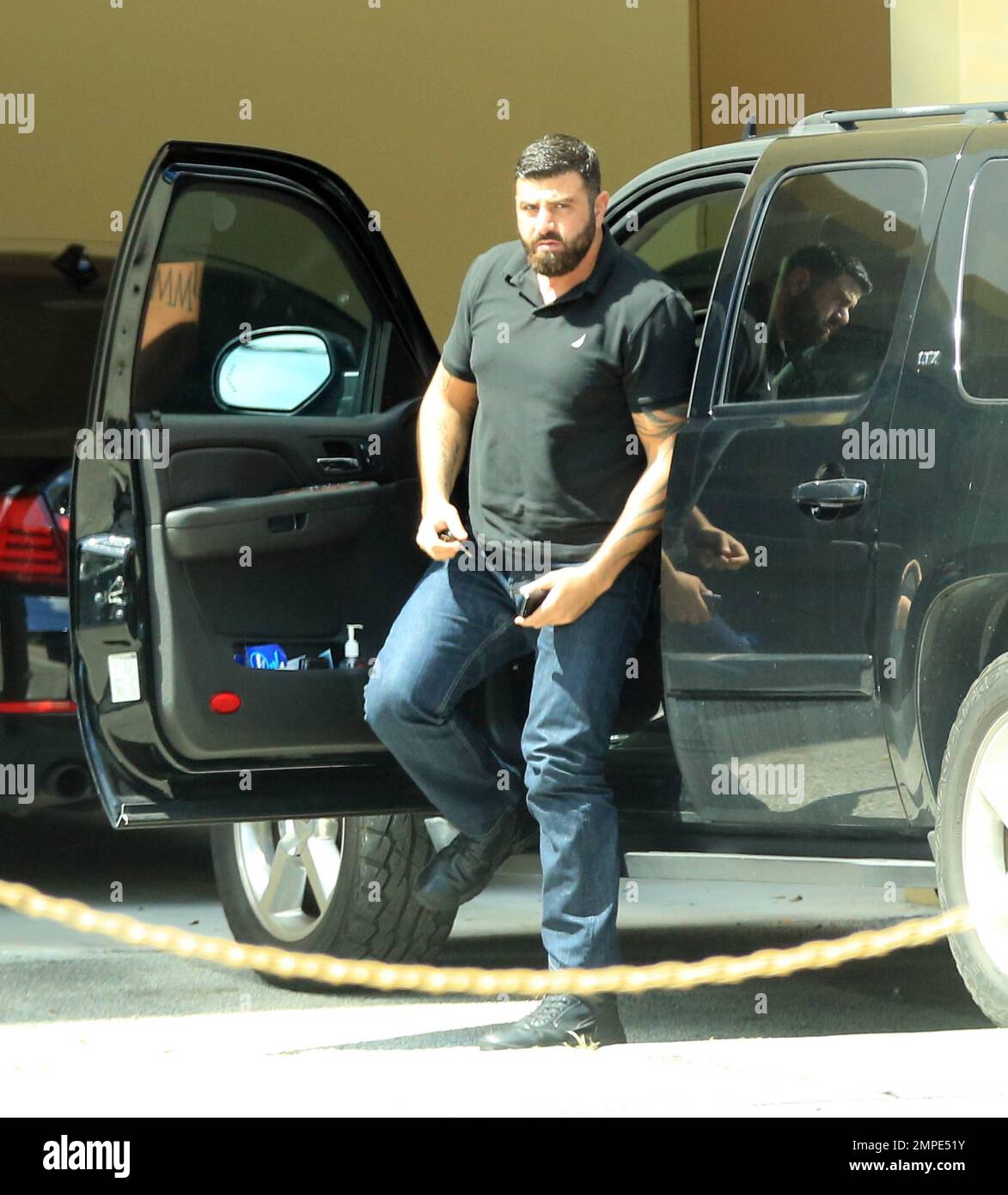 EXCLUSIVE!! It appears Justin Bieber's bodyguard Hugo Hesny had a ...