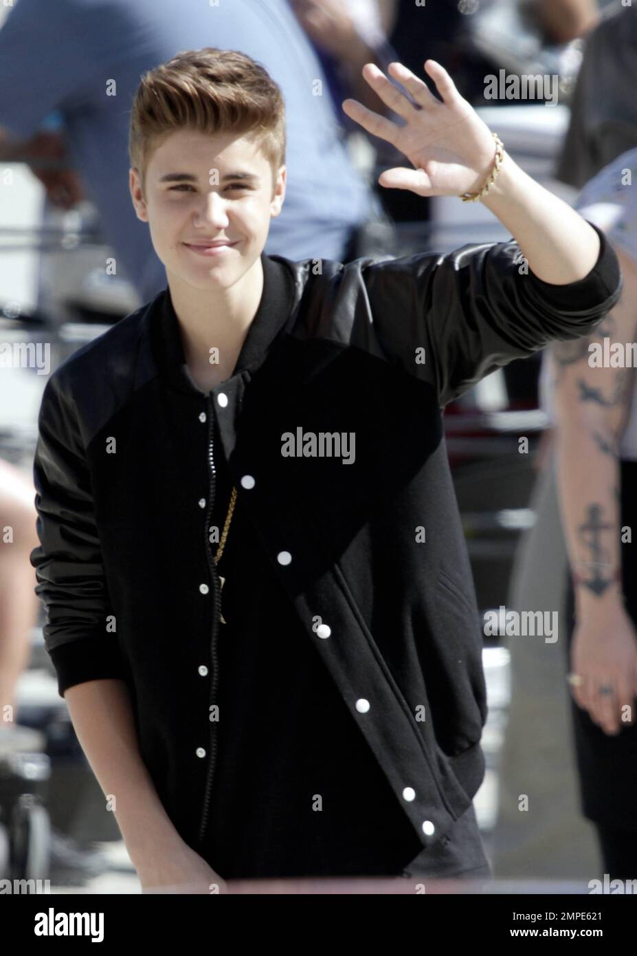 Teen-sensation Justin Bieber was spotted on set shooting scenes for his new 'Boyfriend' video in ...