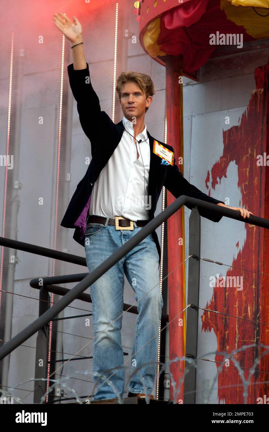 Ben Duncan enters The Big Brother House for the 11th and final series ...