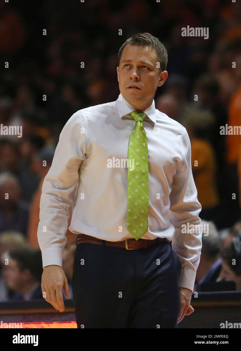Furman head coach Bob Richey looks up in the final minutes of the ...