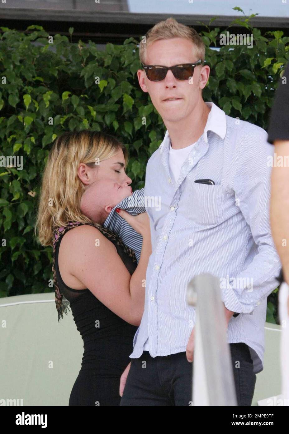 Secret Diary of a Call Girl and Doctor Who actress Billie Piper holds ...