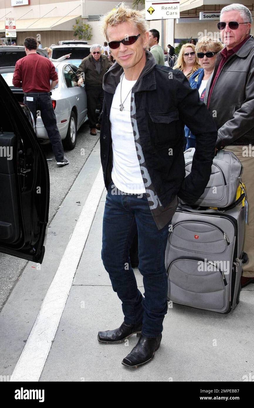Exclusive!! Rocker Billy Idol arrives at Burbank's Bob Hope Airport to ...
