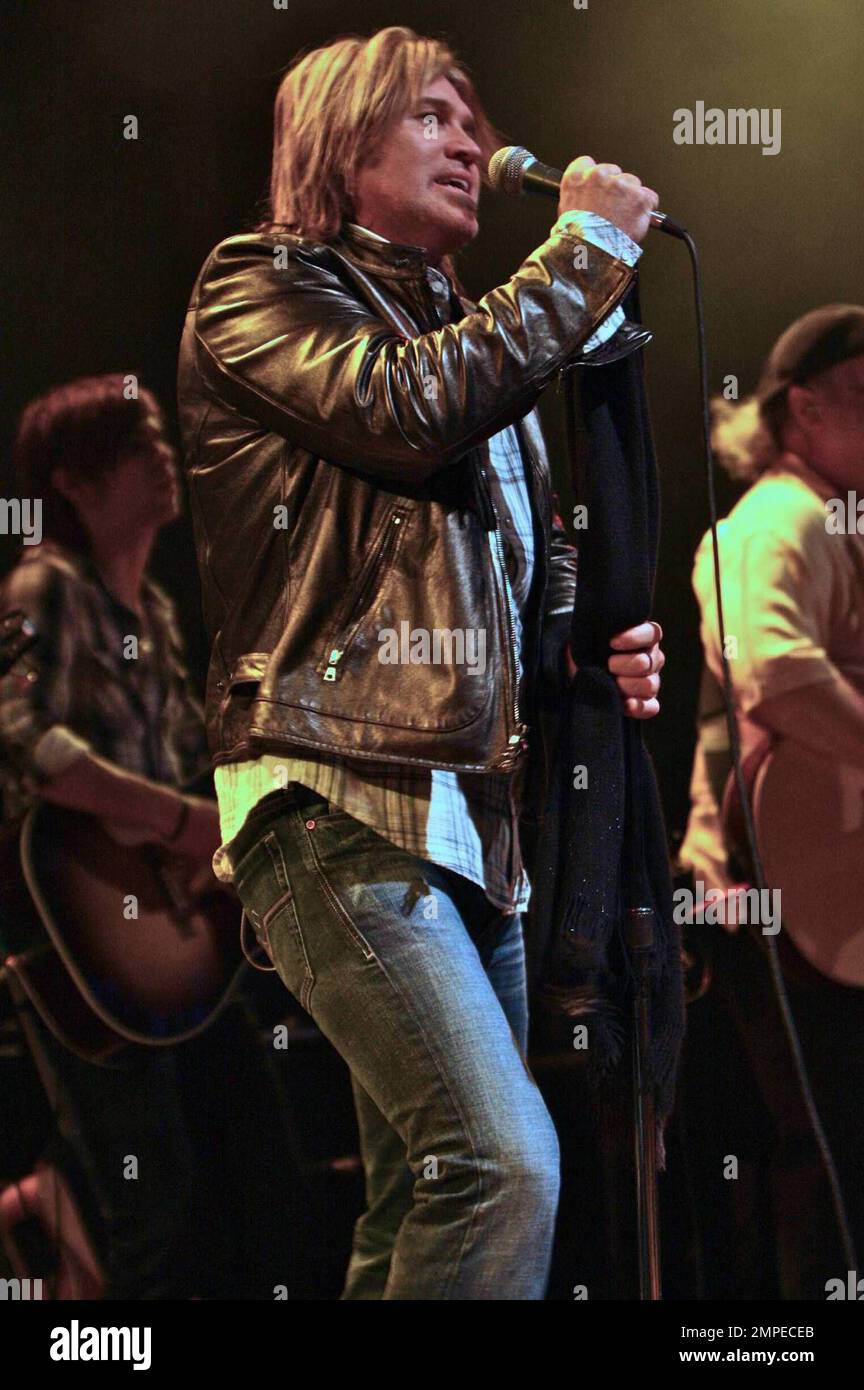 Exclusive!! Billy Ray Cyrus performs at the House of Blues on the ...