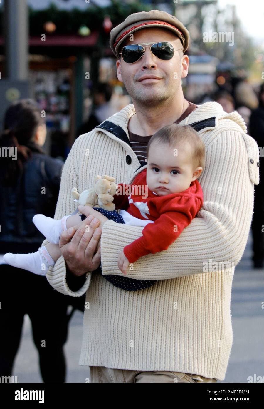 Actor Billy Zane and family get in some holiday shopping at The Grove ...