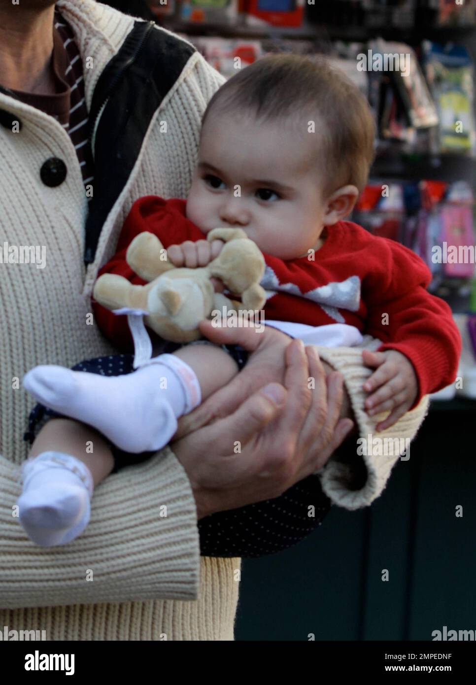 Actor Billy Zane and family get in some holiday shopping at The Grove ...