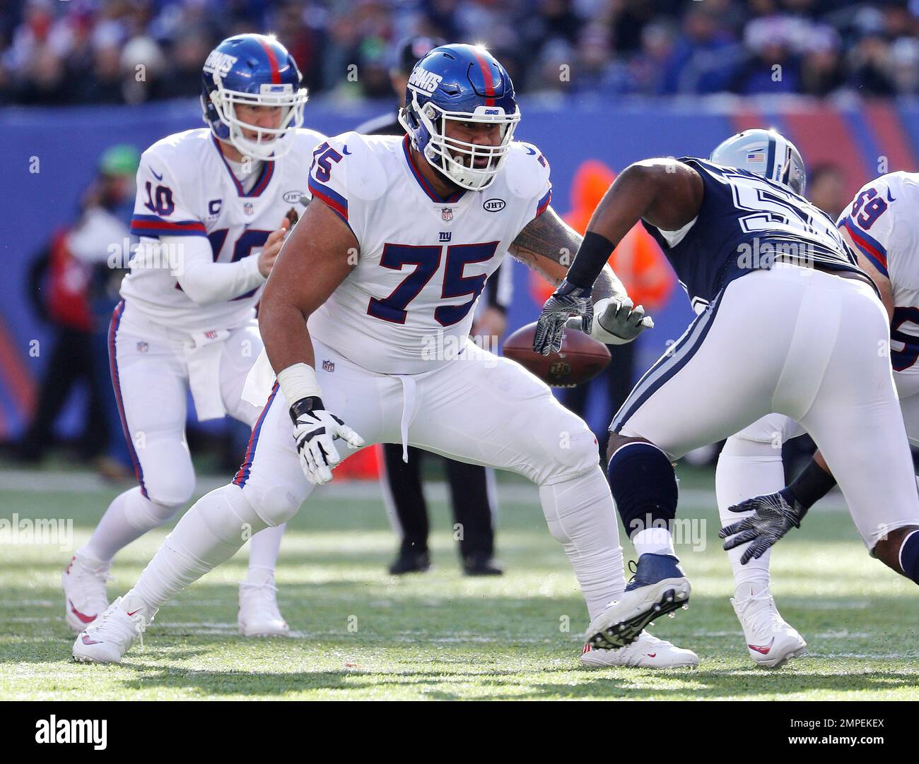 New York Giants offensive tackle Jon Halapio during an NFL football ...