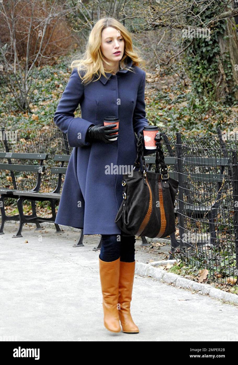 Blake Lively films on the set of "Gossip Girl" in New York, NY. 1/6/09 ...
