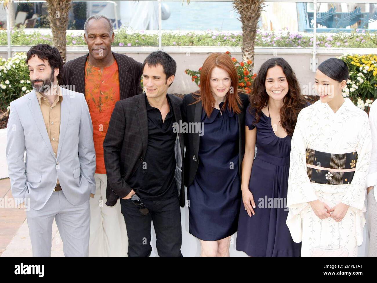Julianne moore and alice braga hi-res stock photography and images - Alamy
