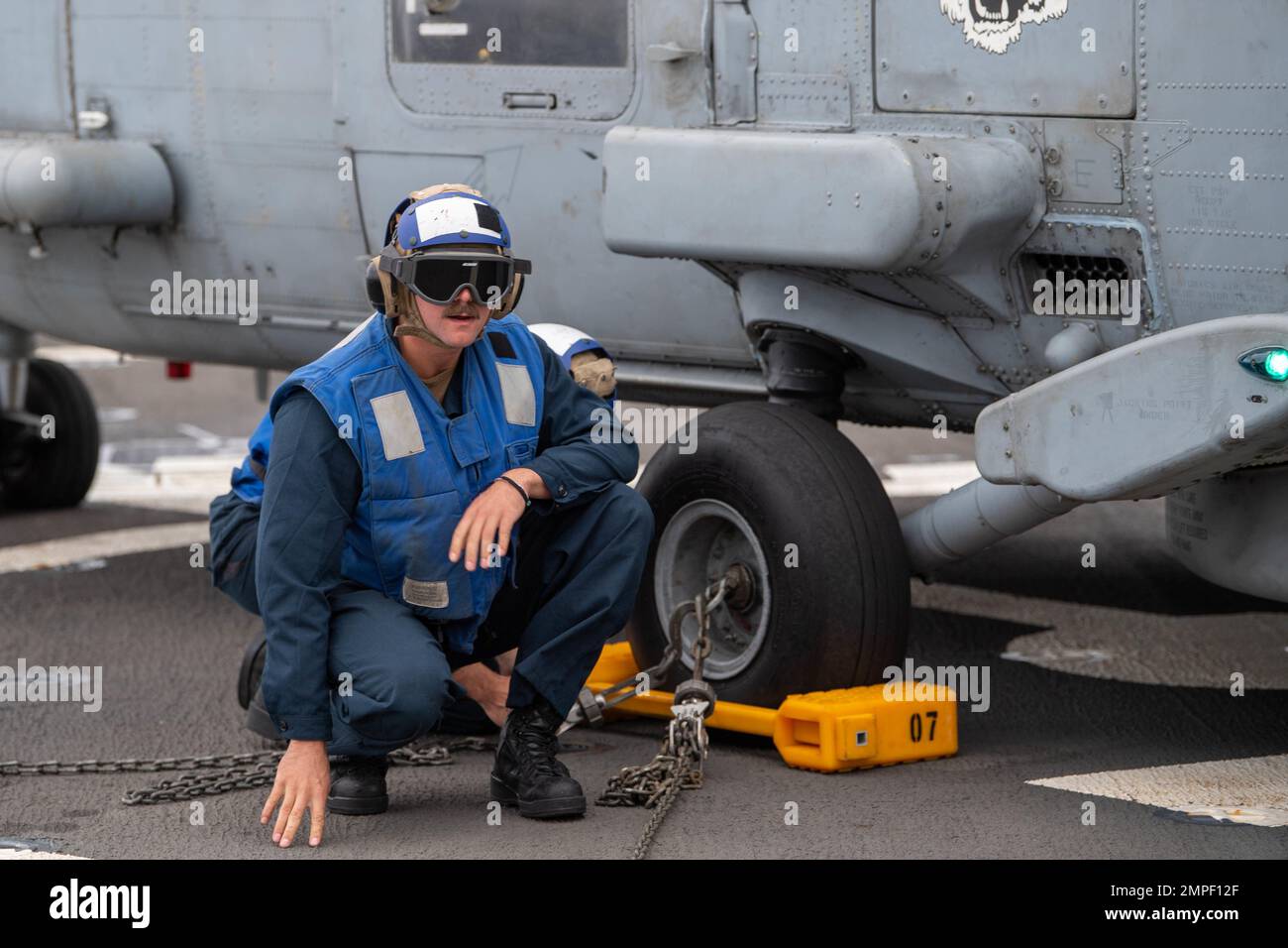 221013-N-SN516-1010 PACIFIC OCEAN (Oct. 13, 2022) U.S. Navy Boatswain's ...