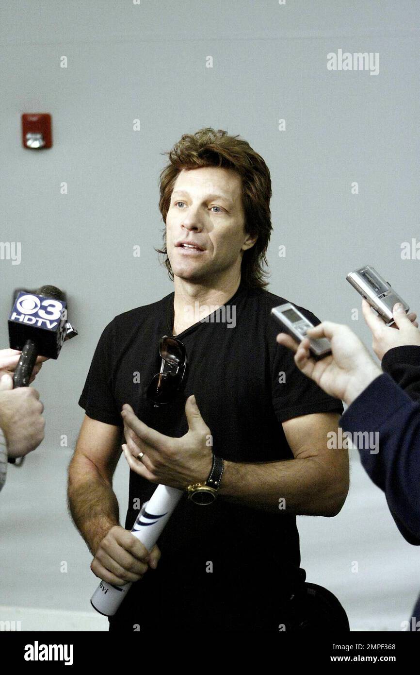 Philadelphia Soul owner Jon Bon Jovi at a mini-practice at the Nova ...