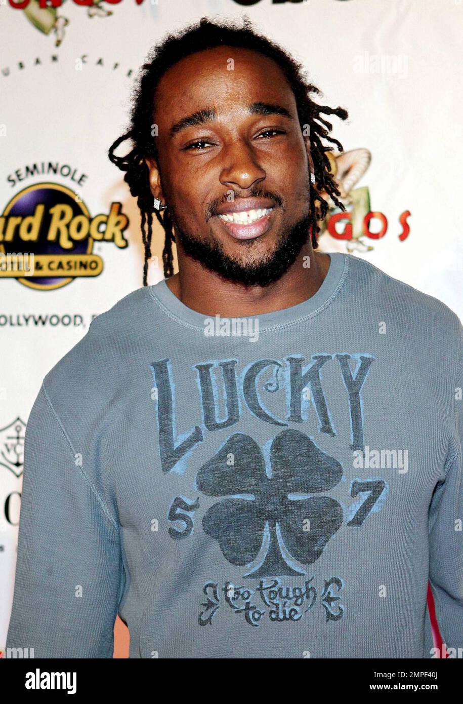 Miami Dolphins Safety Chris Clemons attends the grand opening of Bongos ...