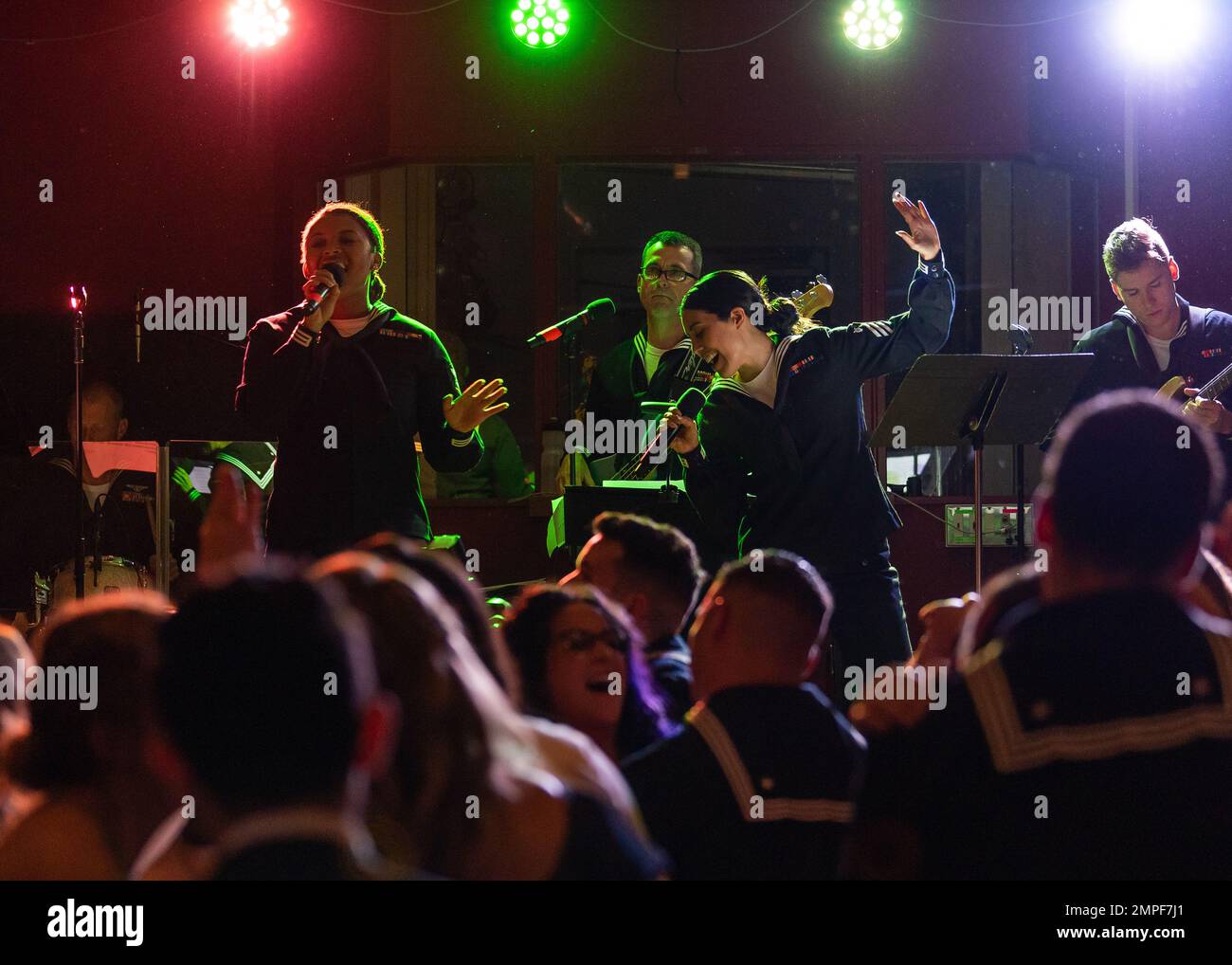 221013-N-VI040-1182 NAVAL AIR FACILITY ATSUGI, Japan (Oct. 13, 2022 ...