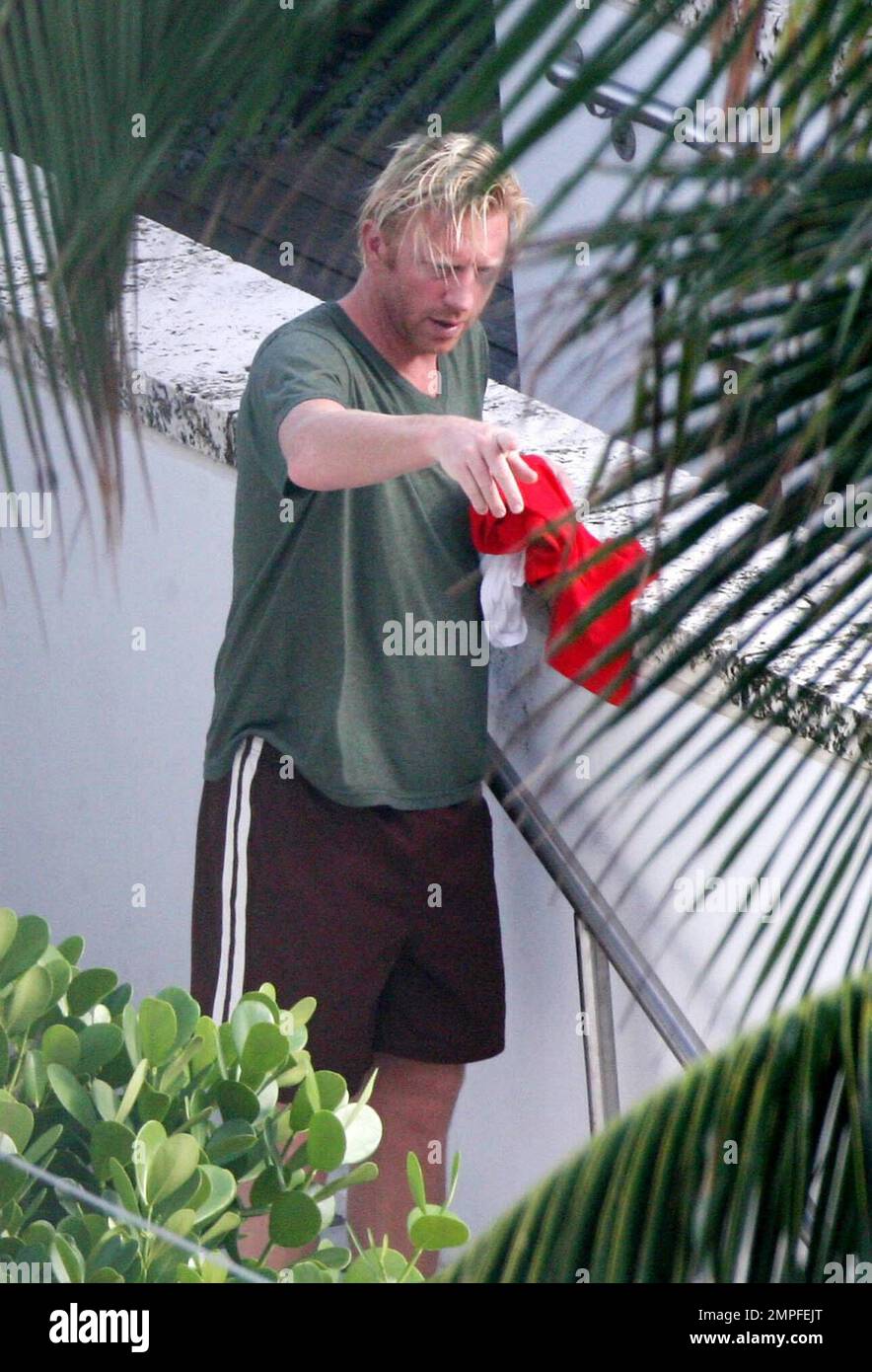 Exclusive!! Boris Becker spends Christmas in Miami. His sons Noah and ...