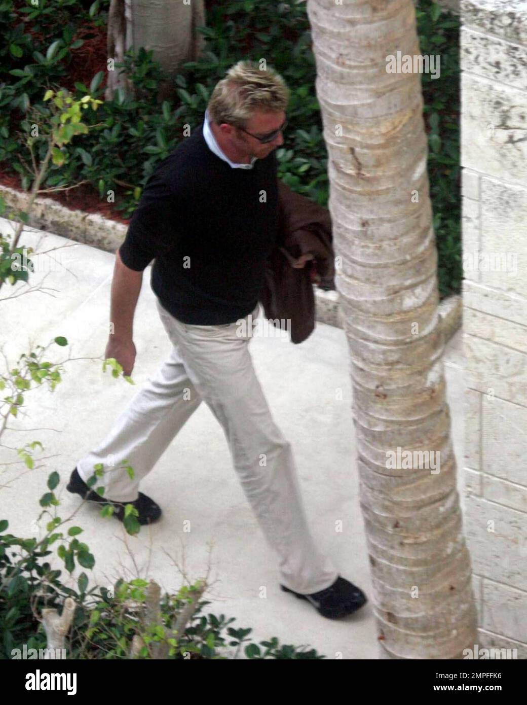 Newly engaged Boris Becker spends and afternoon at a South Beach hotel ...