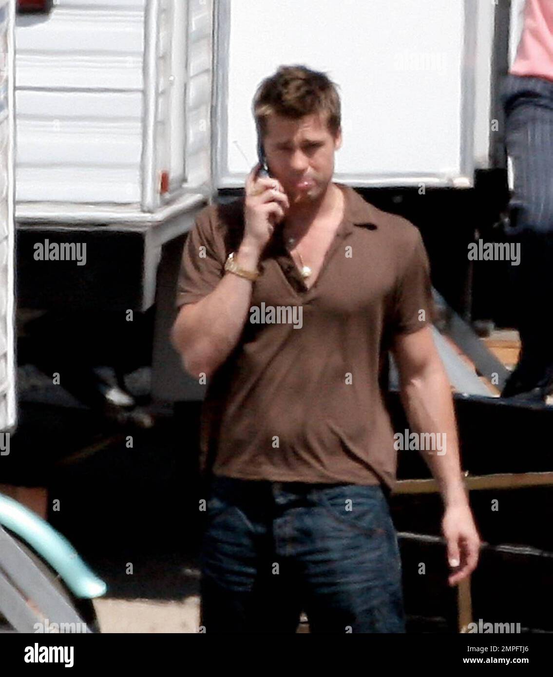 Brad Pitt on set of Oceans Thirteen filming in Los Angeles, Ca. Pitt ...