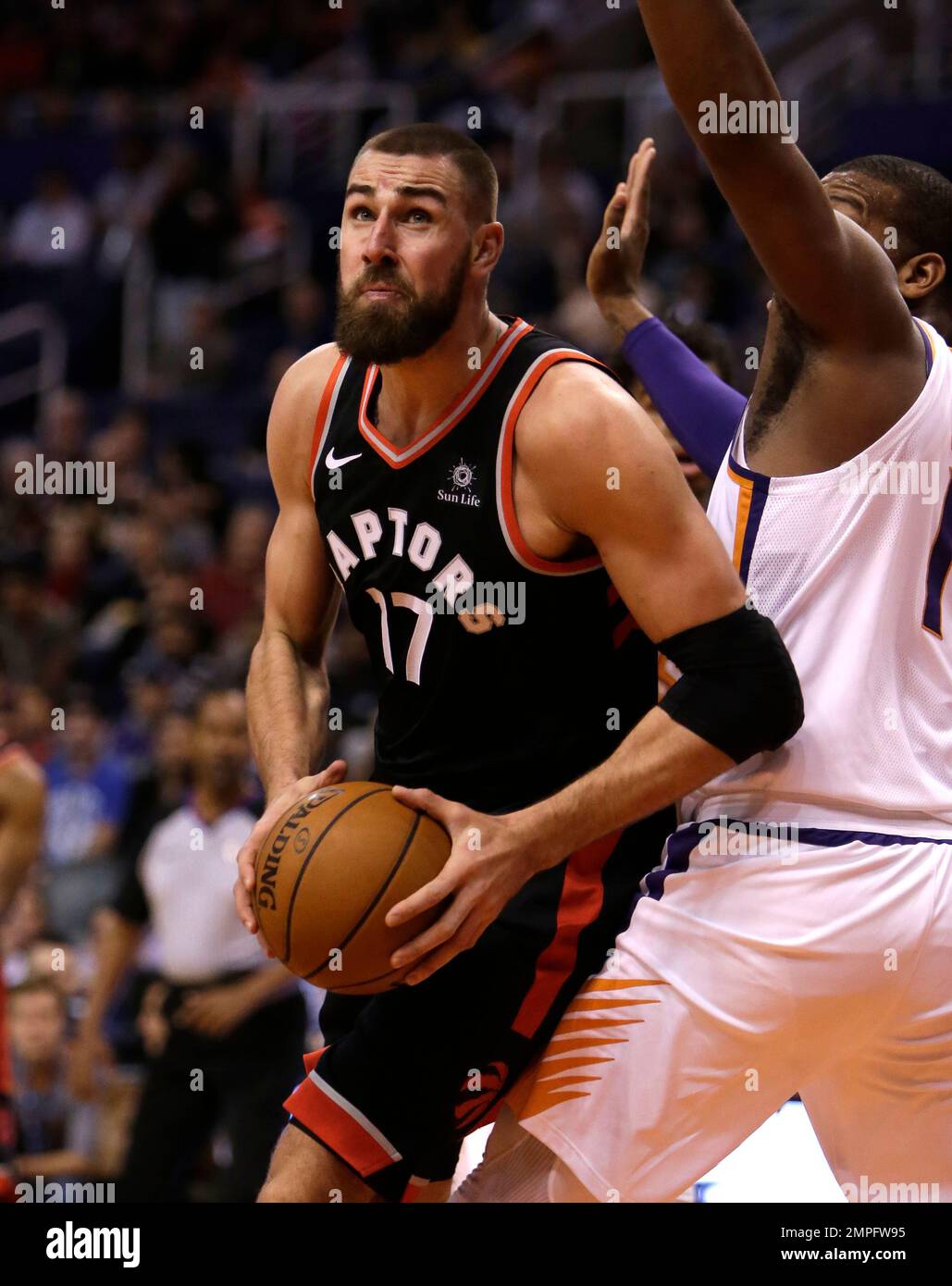 Toronto Raptors center Jonas Valanciunas (17) in the first quarter ...