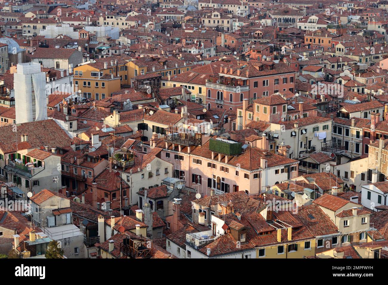 Beautiful evening in Venice. Colorful panoramic photo of famous Italian ...