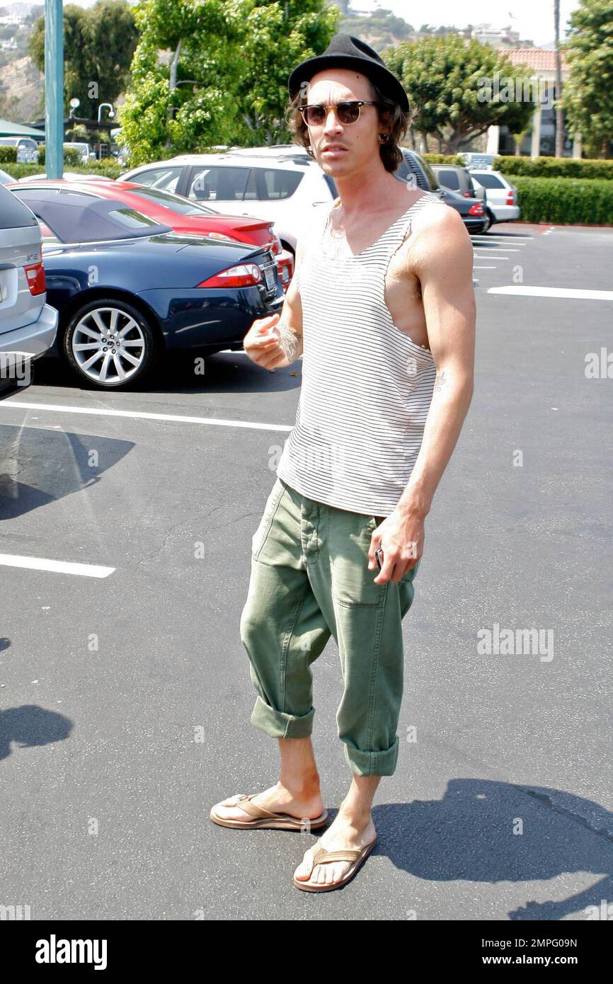 Exclusive!! Incubus lead singer Brandon Boyd has lunch in Malibu. Los ...