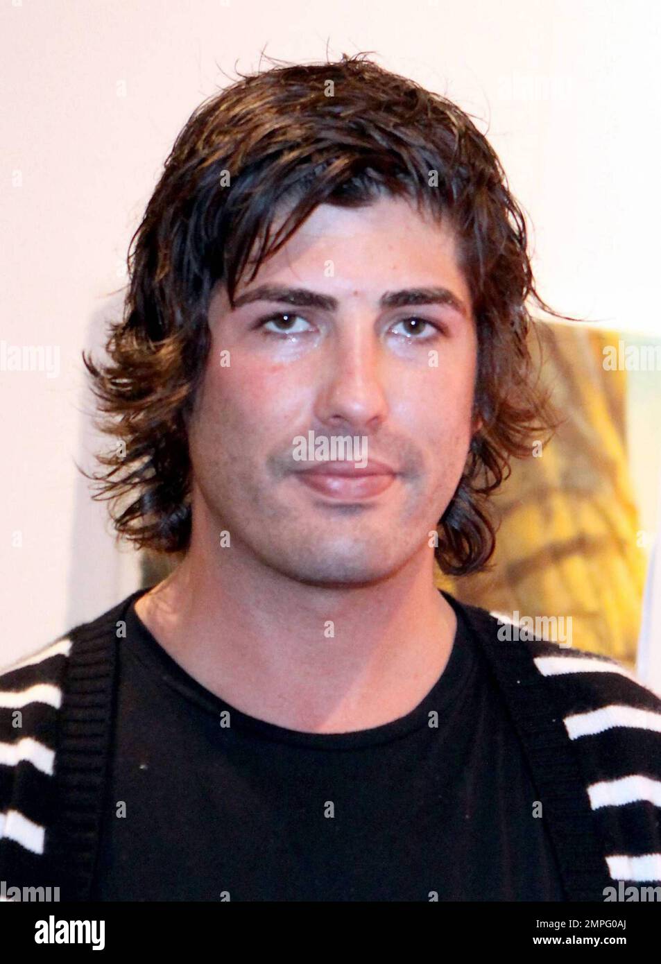 EXCLUSIVE!! Oil heir Brandon Davis heads for a cigarette break while ...