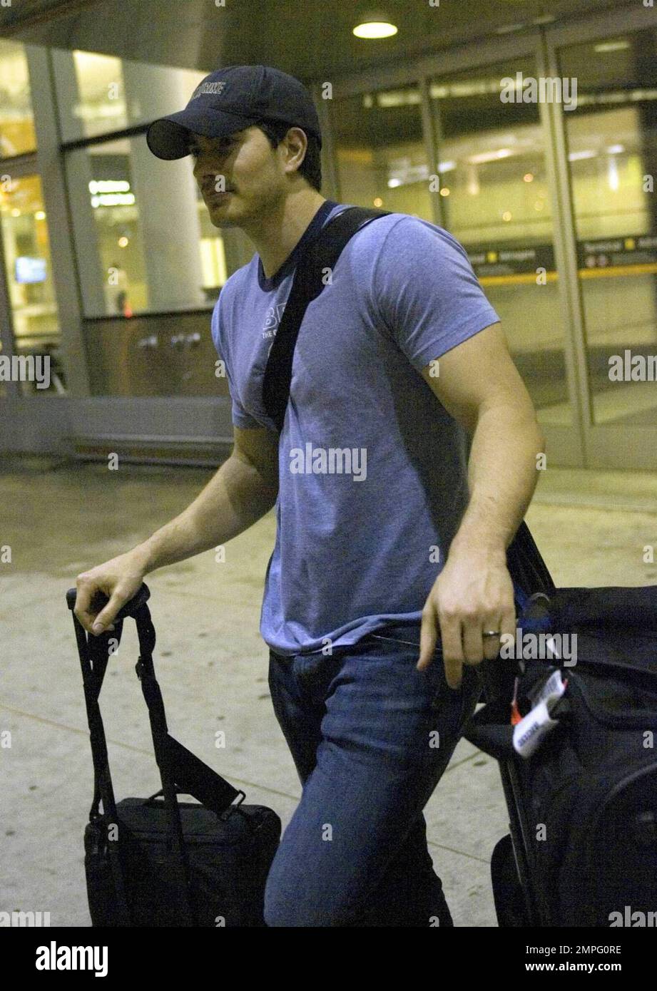 Exclusive!! "Superman" actor Brandon Routh arrives at Toronto ...