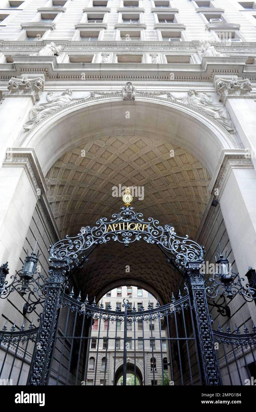 EXCLUSIVE!! General views of The Apthorp Building. It's reported that ...