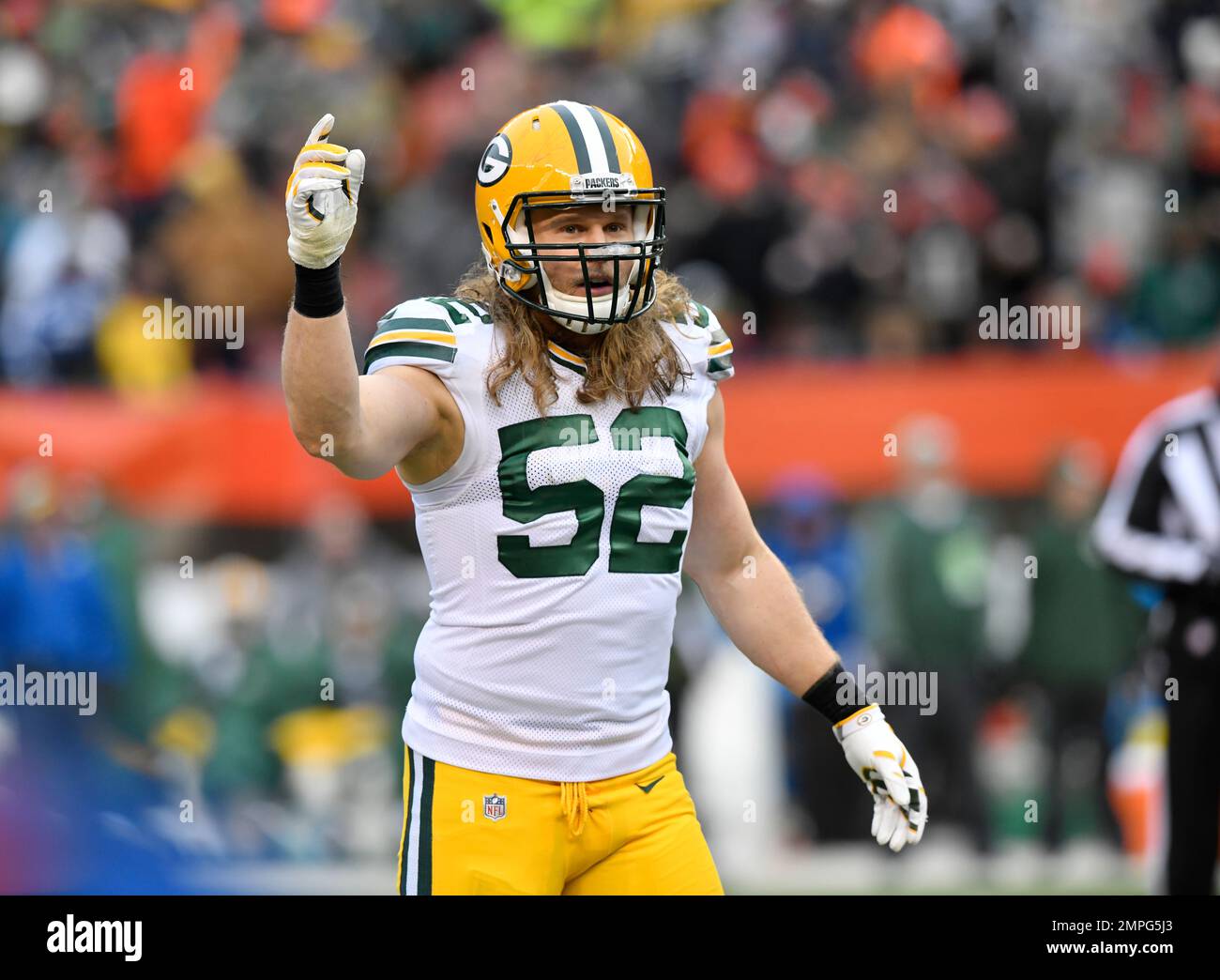 Green Bay Packers outside linebacker Clay Matthews (52) reacts during ...