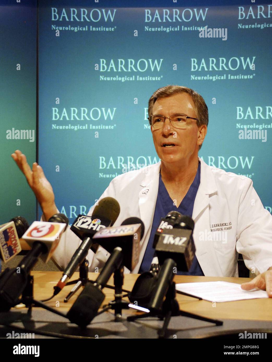 Dr joseph zabramski hi-res stock photography and images - Alamy