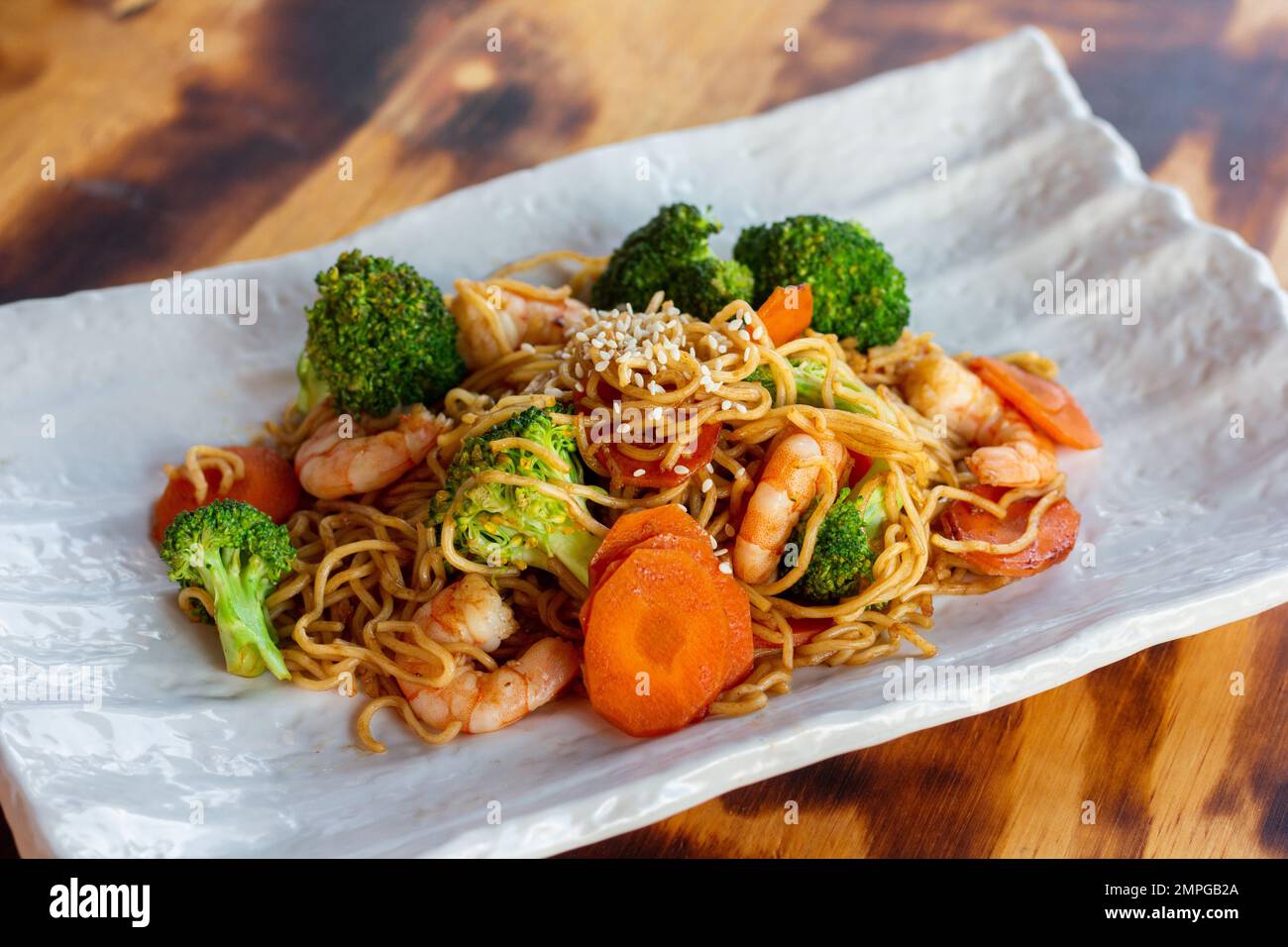 Table set fried chicken plates hi-res stock photography and images - Alamy