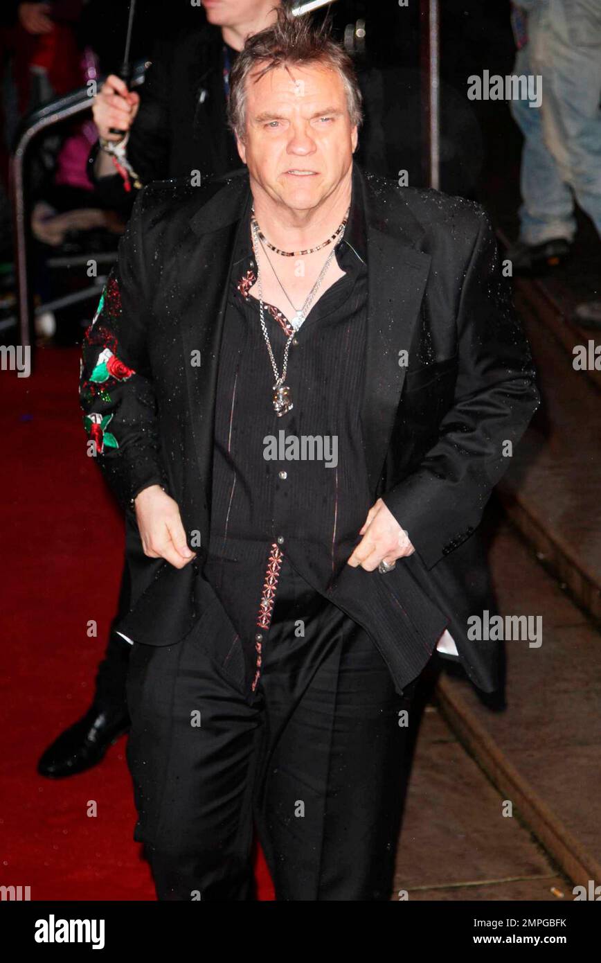 Meat Loaf walks the red carpet at The Brit Awards 2010 at Earls Court ...