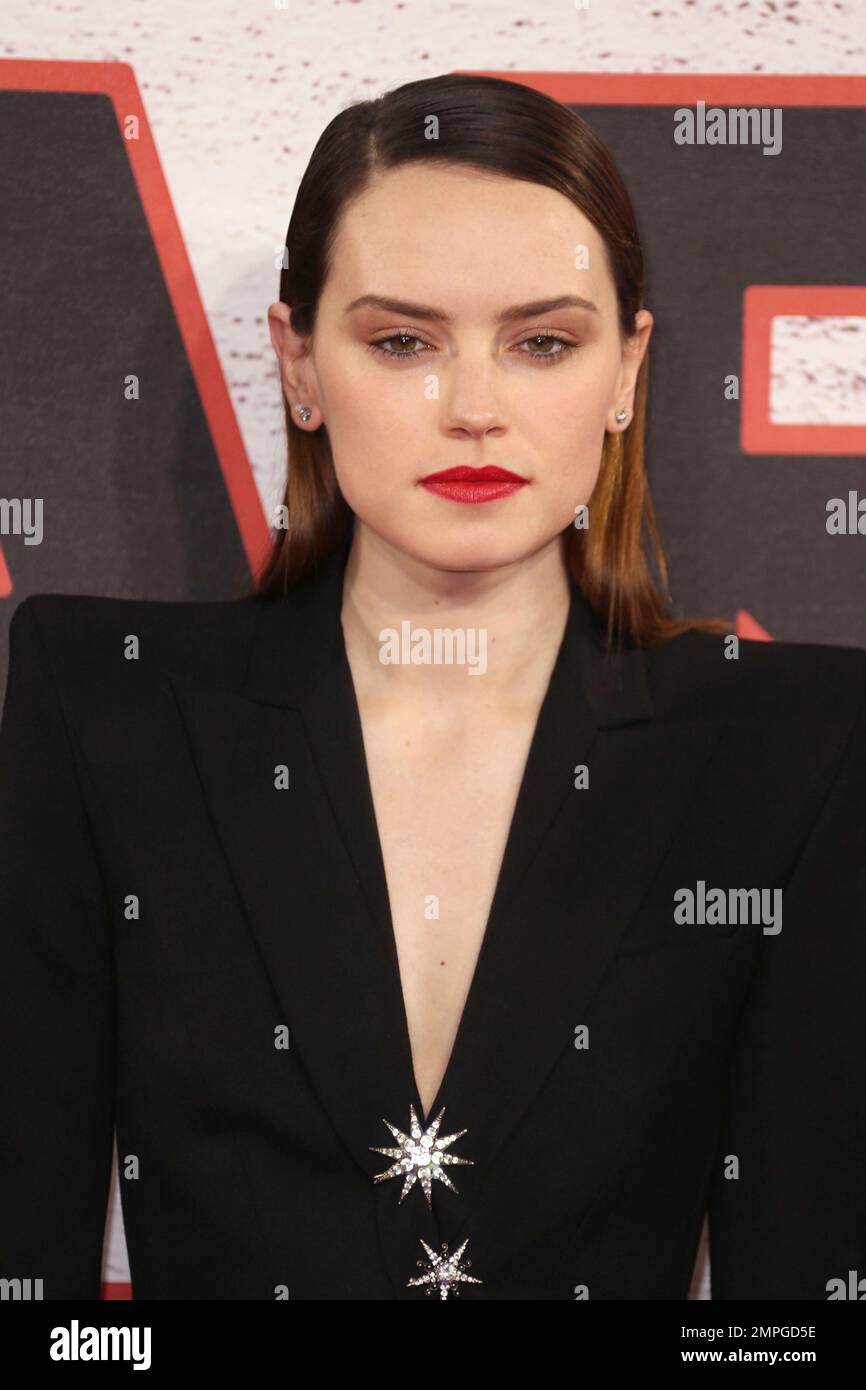 Daisy Ridley poses for photographers upon arrival at the premiere of ...