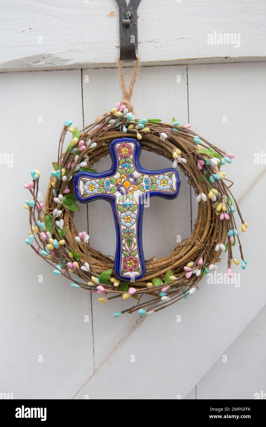 Religious wreath hi-res stock photography and images - Alamy