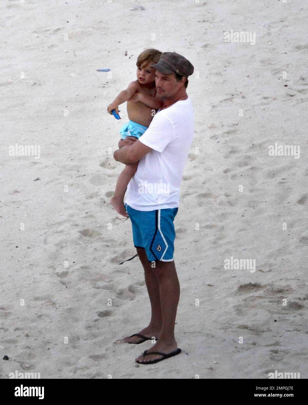 Britney spears young hi-res stock photography and images - Alamy
