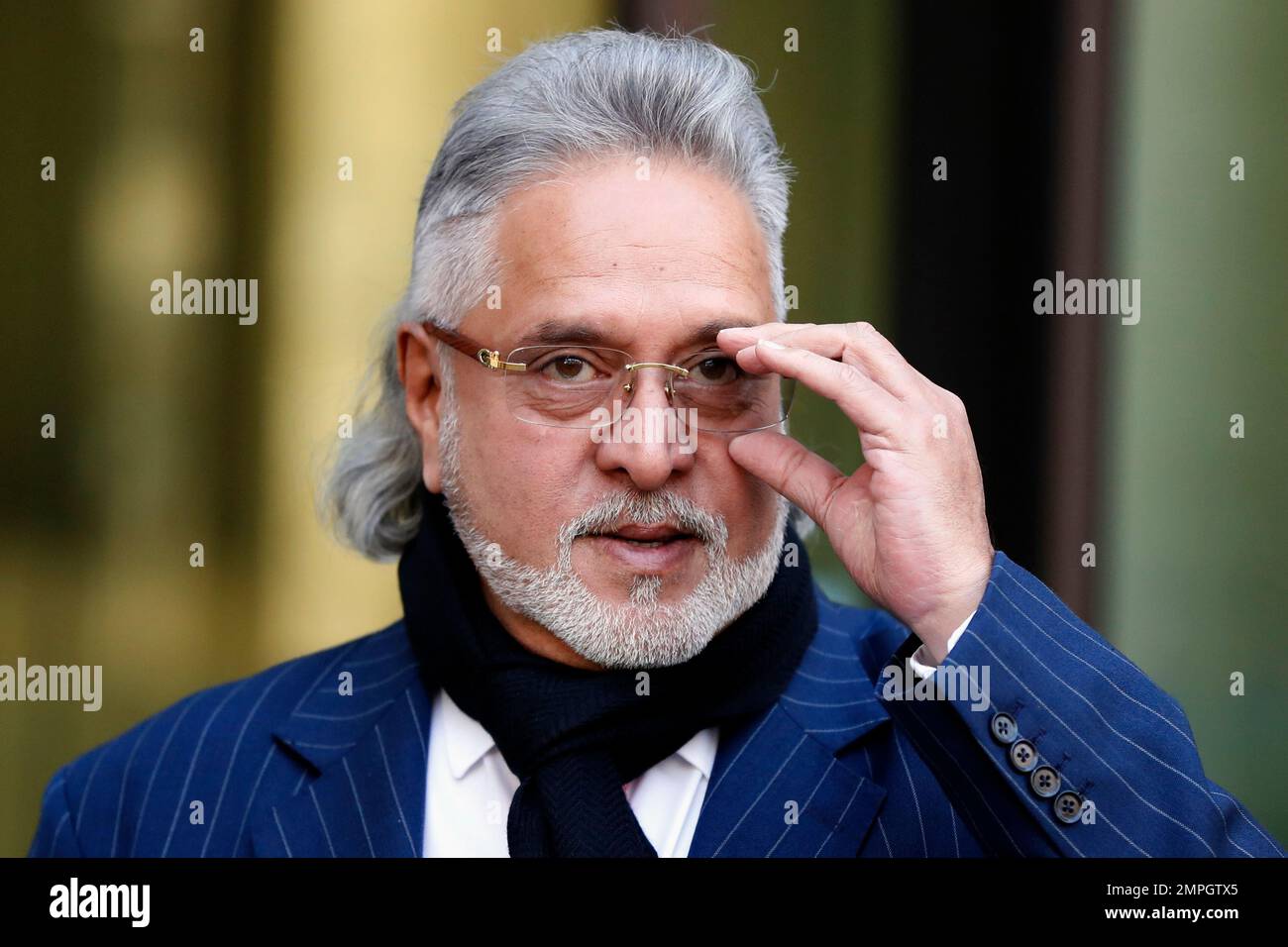 F1 Force India team boss Vijay Mallya leaves Westminster Magistrates ...