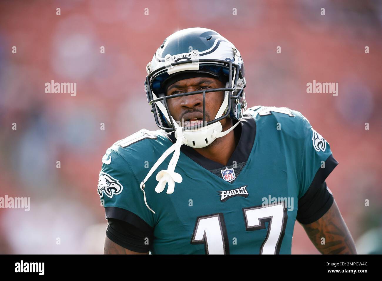 Philadelphia Eagles wide receiver Alshon Jeffery warms up before an NFL ...