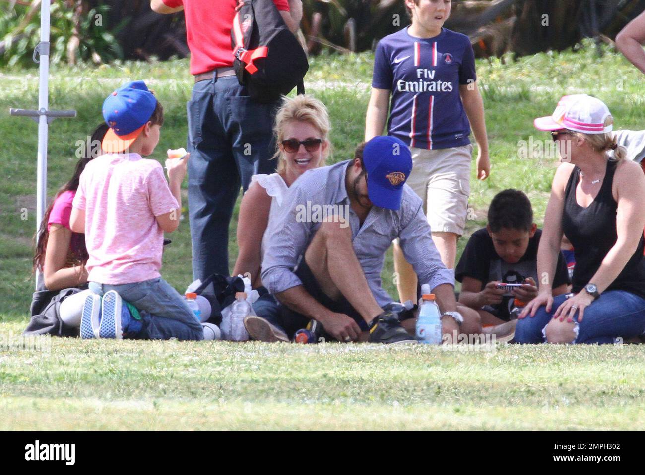 Charlie ebersol britney spears hi-res stock photography and images - Alamy